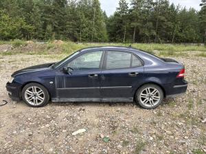 Saab 9-3 2003 in Varena, with an engine capacity of 2.20 L and mileage of 320 thousand km for 480 €, photo 9 on AUTOMOTO.COM.LV