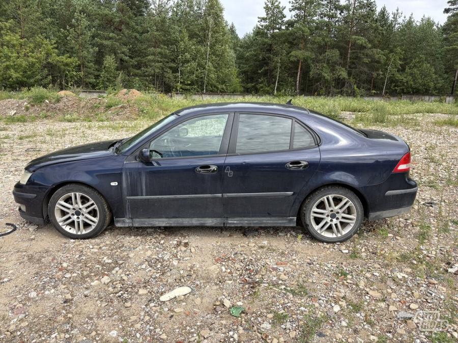 Saab 9-3 2003 in Varena, with an engine capacity of 2.20 L and mileage of 320 thousand km for 480 €, photo 9 on AUTOMOTO.COM.LV