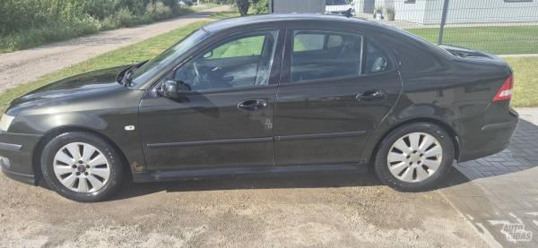 Saab 9-3 2003 Panevēža vietnē Saab 9-3 2003 Panevēža, ar dzinēja tilpumu 2.20 L un nobraukumu 369 tūkst. km par 450 €, foto 4 vietnē AUTOMOTO.COM.LV