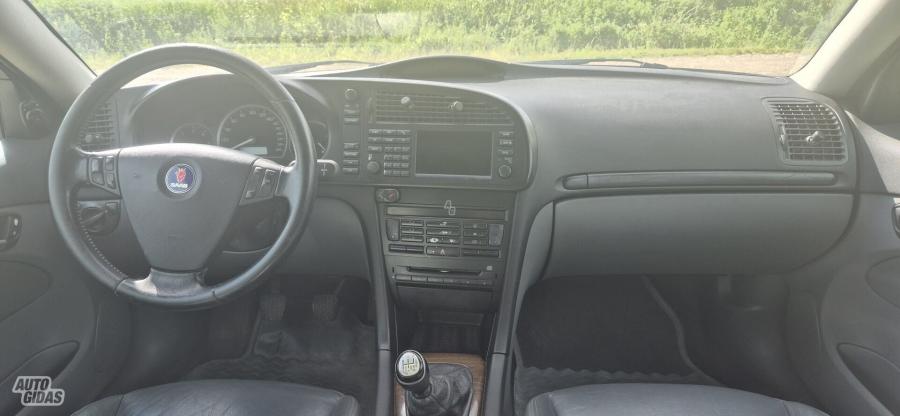 Saab 9-3 2003 Panevēža, ar dzinēja tilpumu 2.20 L un nobraukumu 369 tūkst. km par 450 €, foto 8 vietnē AUTOMOTO.COM.LV