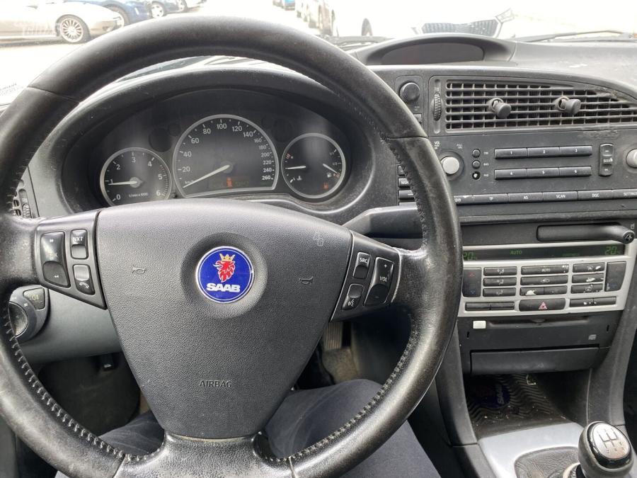 Saab 9-3 2004 Viļņa, ar dzinēja tilpumu 2.20 L un nobraukumu 300 tūkst. km par 690 €, foto 6 vietnē AUTOMOTO.COM.LV
