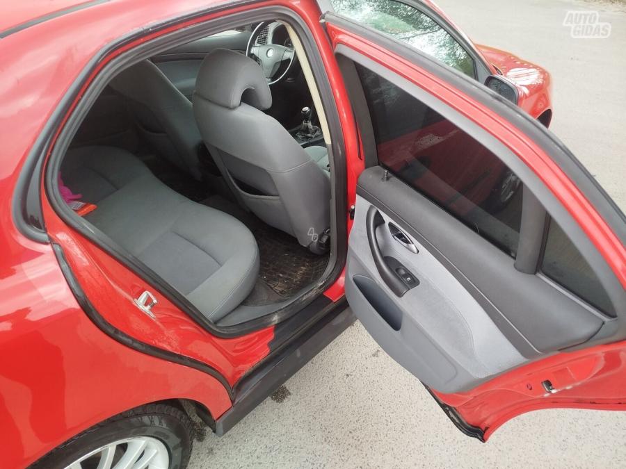 Saab 9-3 2005 Marijampole, ar dzinēja tilpumu 1.90 L un nobraukumu 307 tūkst. km par 850 €, foto 13 vietnē AUTOMOTO.COM.LV