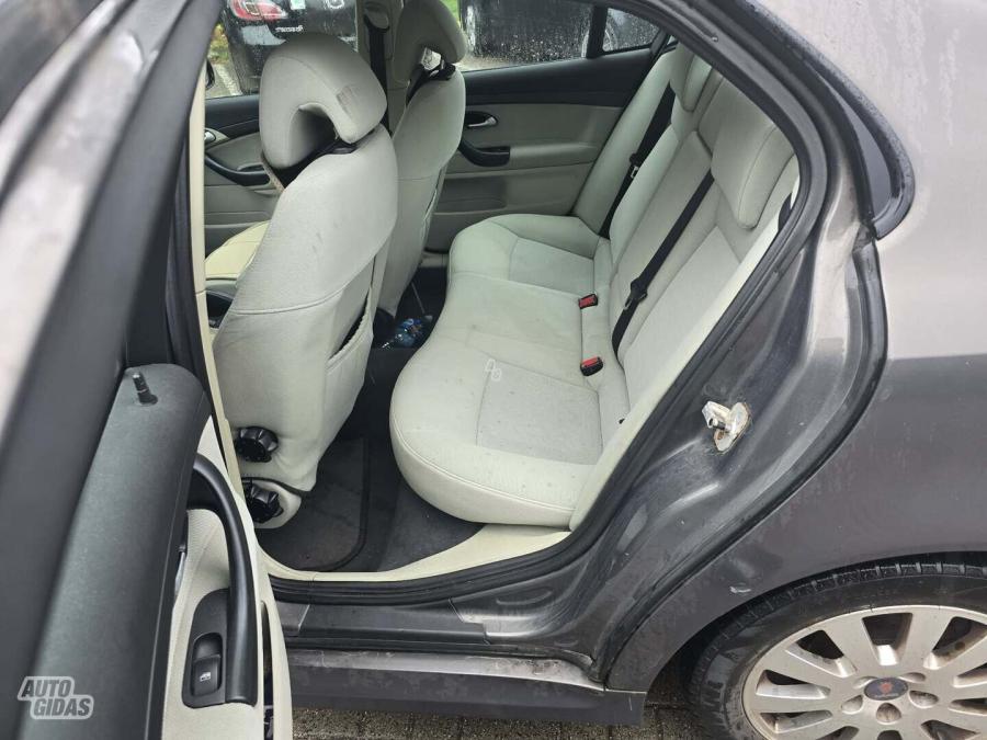 Saab 9-3 2005 in Klaipeda, with an engine capacity of 1.90 L and mileage of 370 thousand km for 900 €, photo 3 on AUTOMOTO.COM.LV