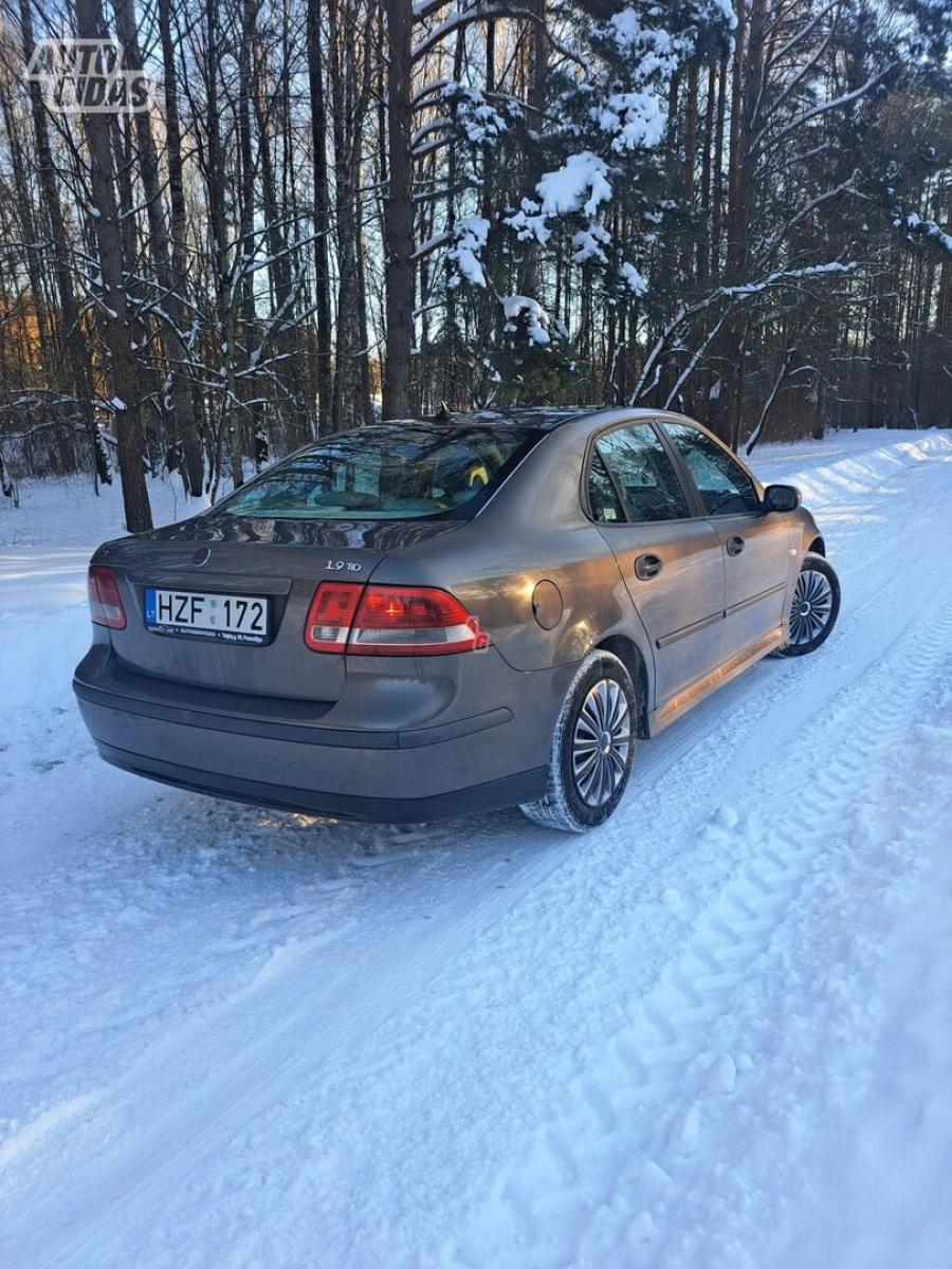 Saab 9-3 2007 in Pasvalys, with an engine capacity of 1.90 L and mileage of 285 thousand km for 800 €, photo 4 on AUTOMOTO.COM.LV