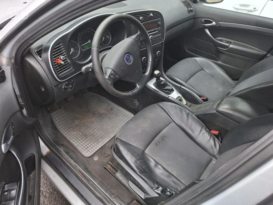 Saab 9-3 2008 Viļņa, ar dzinēja tilpumu 1.90 L un nobraukumu 290 tūkst. km par 599 €, foto 8 vietnē AUTOMOTO.COM.LV