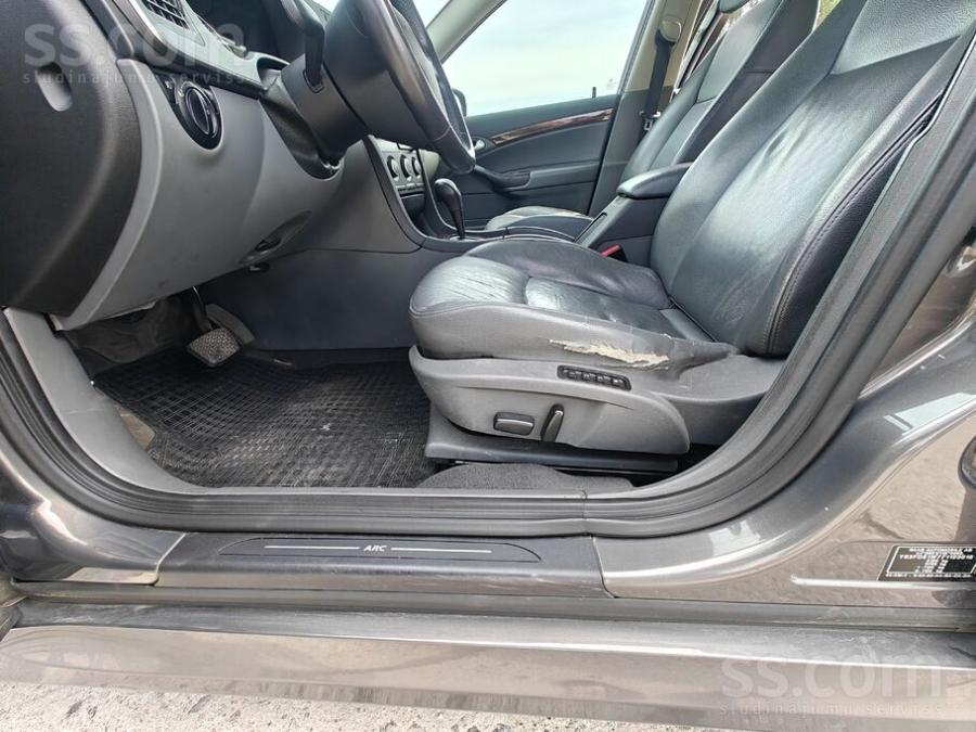 Saab 9-3 2007 in Riga, with an engine capacity of 1.90 L and mileage of 408 thousand km for 1850 €, photo 34 on AUTOMOTO.COM.LV