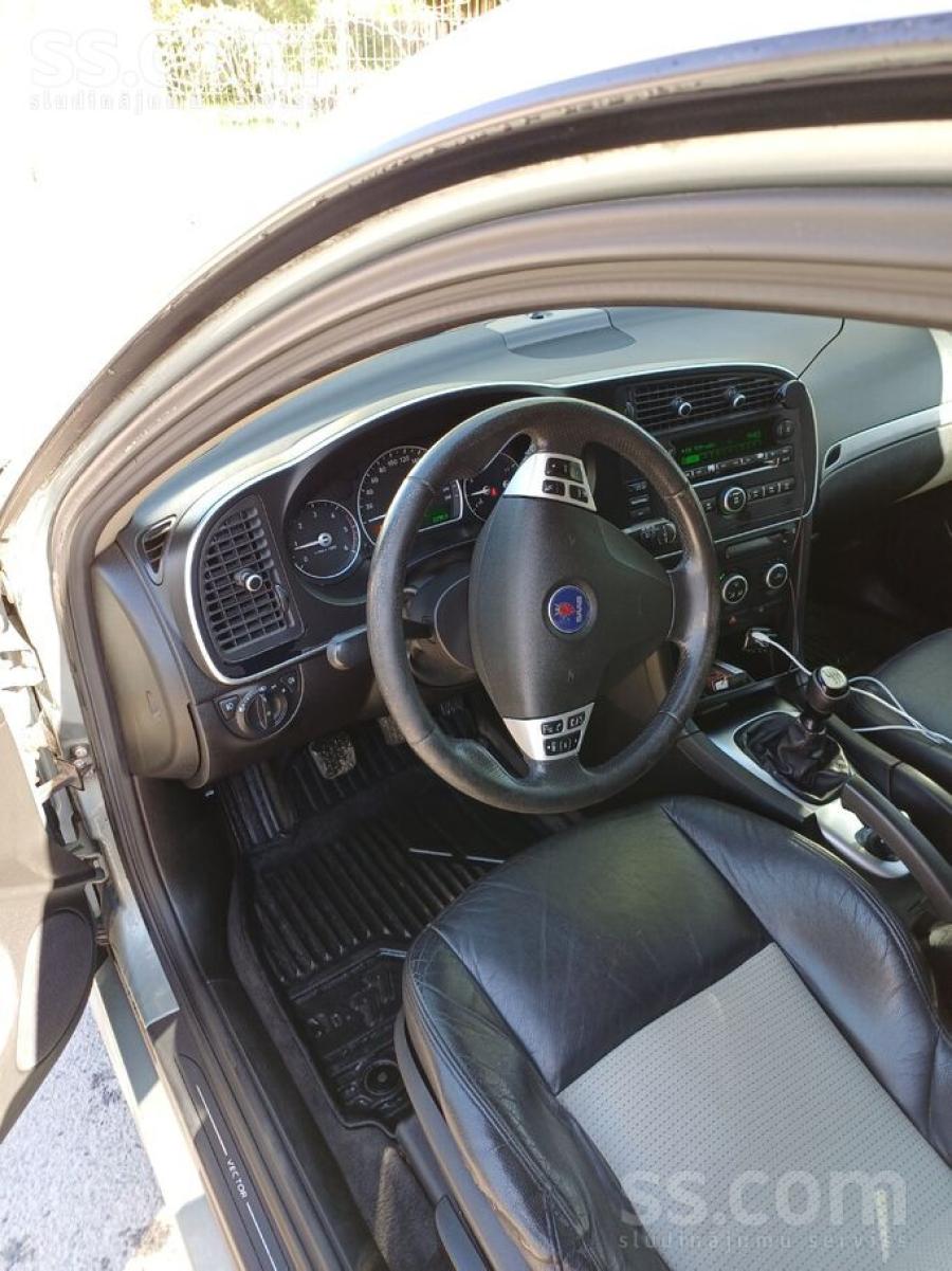 Saab 9-3 2008 in Riga, with an engine capacity of 1.90 L and mileage of 333 thousand km for 2100 €, photo 7 on AUTOMOTO.COM.LV