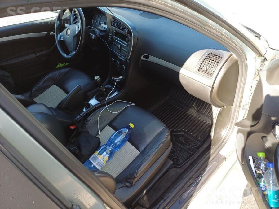 Saab 9-3 2008 in Riga, with an engine capacity of 1.90 L and mileage of 333 thousand km for 2100 €, photo 11 on AUTOMOTO.COM.LV