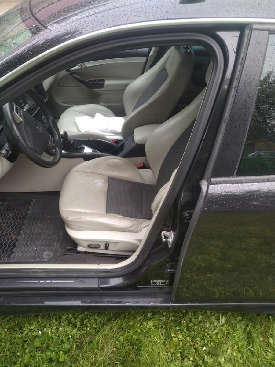 Saab 9-3 2008 Jehvi, ar dzinēja tilpumu 1.90 L un nobraukumu 320 tūkst. km par 2000 €, foto 12 vietnē AUTOMOTO.COM.LV