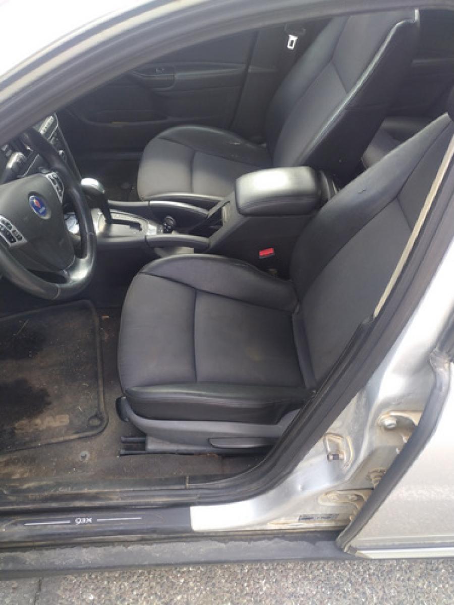 Saab 9-3 2011 Jehvi, ar dzinēja tilpumu 1.90 L un nobraukumu 0 tūkst. km par 4500 €, foto 7 vietnē AUTOMOTO.COM.LV