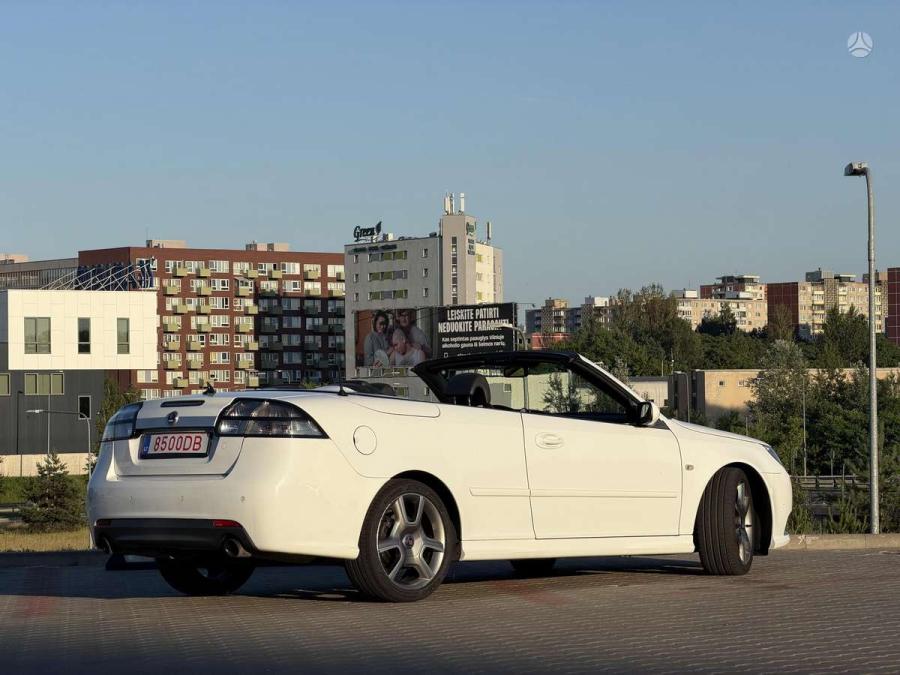 Balts Saab 9-3 2008 Viļņa, ar dzinēja tilpumu 1.91 L un nobraukumu 340 tūkst. km par 4999 €, foto 6 vietnē AUTOMOTO.COM.LV