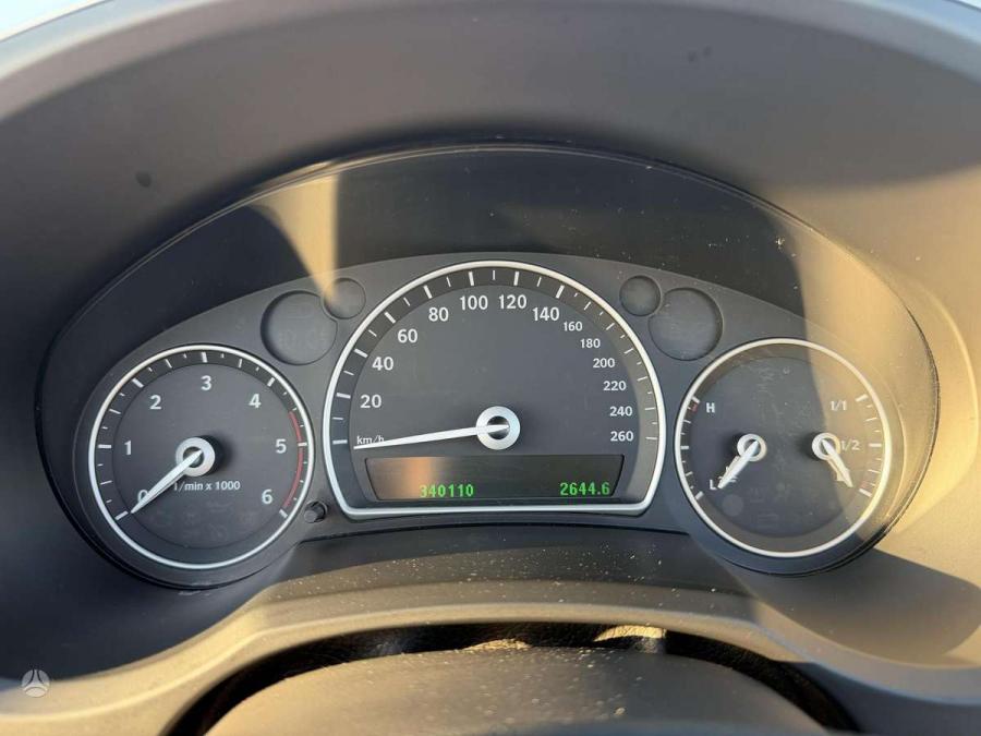 Balts Saab 9-3 2008 Viļņa, ar dzinēja tilpumu 1.91 L un nobraukumu 340 tūkst. km par 4999 €, foto 15 vietnē AUTOMOTO.COM.LV