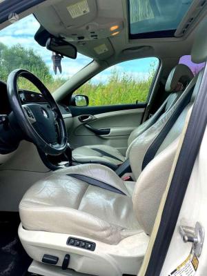 White Saab 9-3 2008 in Vilnius, with an engine capacity of 2.00 L and mileage of 309 thousand km for 2100 €, photo 10 on AUTOMOTO.COM.LV