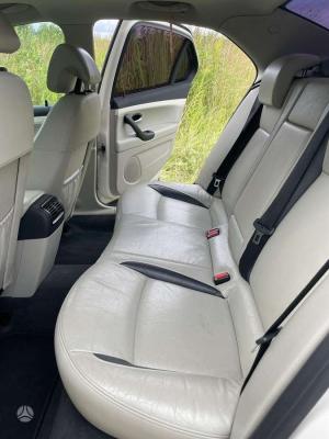 White Saab 9-3 2008 in Vilnius, with an engine capacity of 2.00 L and mileage of 309 thousand km for 2100 €, photo 11 on AUTOMOTO.COM.LV