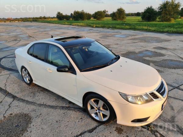 Белый Сааб 9-3 2008 в Рига, объемом двигателя 1.90 л и пробегом 312 тыс. км за 1988 €, фото 1 на AUTOMOTO.COM.LV