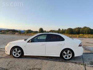 White Saab 9-3 2008 in Riga, with an engine capacity of 1.90 L and mileage of 312 thousand km for 1988 €, photo 4 on AUTOMOTO.COM.LV