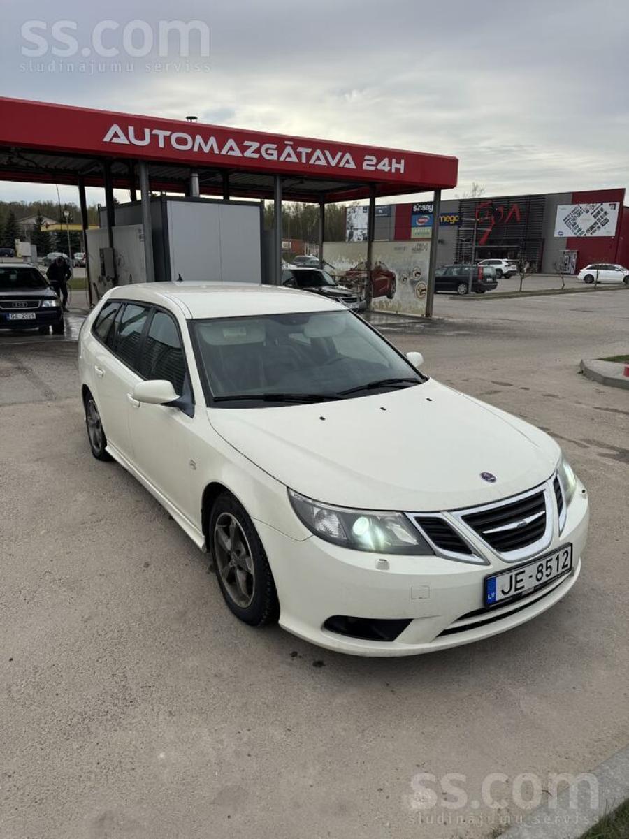 Balts Saab 9-3 2008 Daugavpils, ar dzinēja tilpumu 1.90 L un nobraukumu 352 tūkst. km par 2555 €, foto 8 vietnē AUTOMOTO.COM.LV