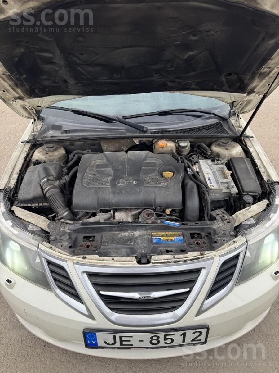 Balts Saab 9-3 2008 Daugavpils, ar dzinēja tilpumu 1.90 L un nobraukumu 352 tūkst. km par 2555 €, foto 17 vietnē AUTOMOTO.COM.LV