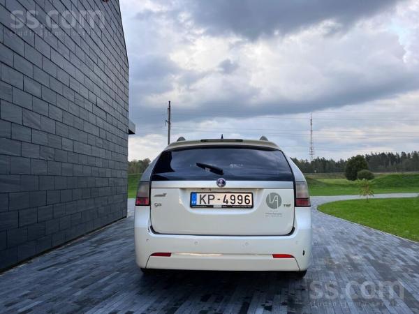 White Saab 9-3 2011 in Valmiera, with an engine capacity of 1.90 L and mileage of 0 thousand km for 1650 €, photo 5 on AUTOMOTO.COM.LV