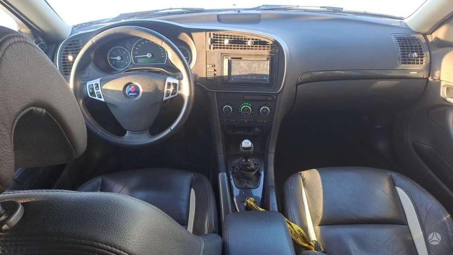 Balts Saab 9-3 2011 Anykščiai, ar dzinēja tilpumu 1.91 L un nobraukumu 298 tūkst. km par 4888 €, foto 7 vietnē AUTOMOTO.COM.LV