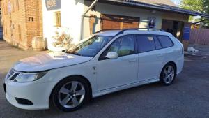 White Saab 9-3 2011 in Anyksciai, with an engine capacity of 1.91 L and mileage of 288 thousand km for 2850 €, photo  on AUTOMOTO.COM.LV