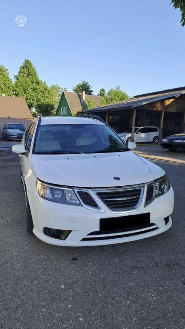 White Saab 9-3 2011 in Anyksciai, with an engine capacity of 1.91 L and mileage of 288 thousand km for 2850 €, photo 4 on AUTOMOTO.COM.LV
