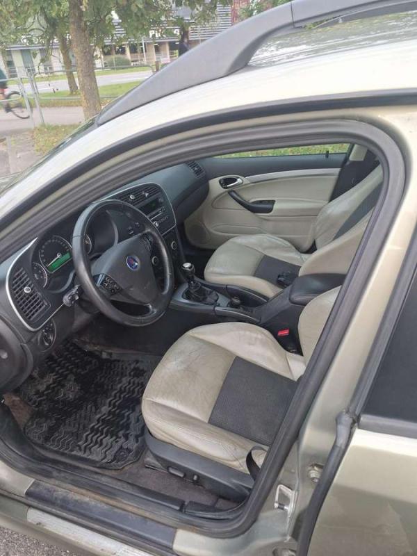 Dzeltens Saab 9-3 2008 Viļņa, ar dzinēja tilpumu 2.00 L un nobraukumu 289 tūkst. km par 1650 €, foto 9 vietnē AUTOMOTO.COM.LV