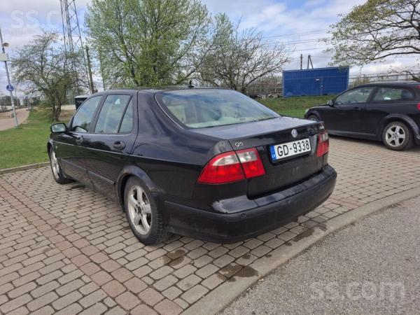 Melns Saab 9-5 2002 Rīga, ar dzinēja tilpumu 3.00 L un nobraukumu 326 tūkst. km par 900 €, foto 2 vietnē AUTOMOTO.COM.LV