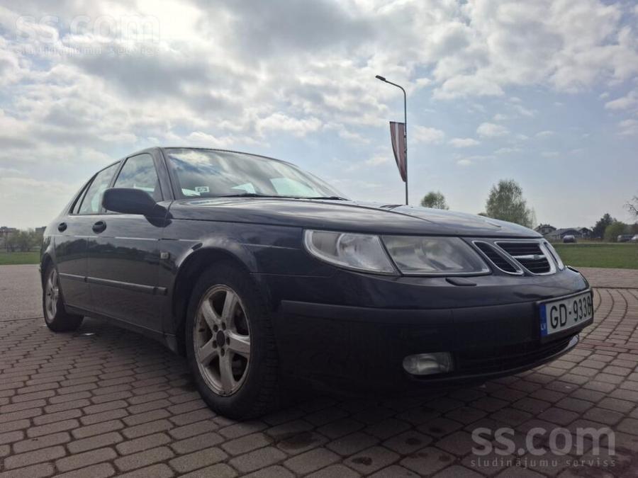 Black Saab 9-5 2002 in Riga, with an engine capacity of 3.00 L and mileage of 326 thousand km for 900 €, photo 4 on AUTOMOTO.COM.LV