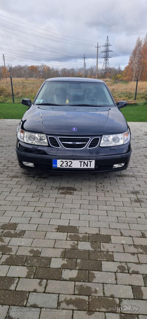 Melns Saab 9-5 2003 Tallina, ar dzinēja tilpumu 2.30 L un nobraukumu 320 tūkst. km par 4000 €, foto 1 vietnē AUTOMOTO.COM.LV