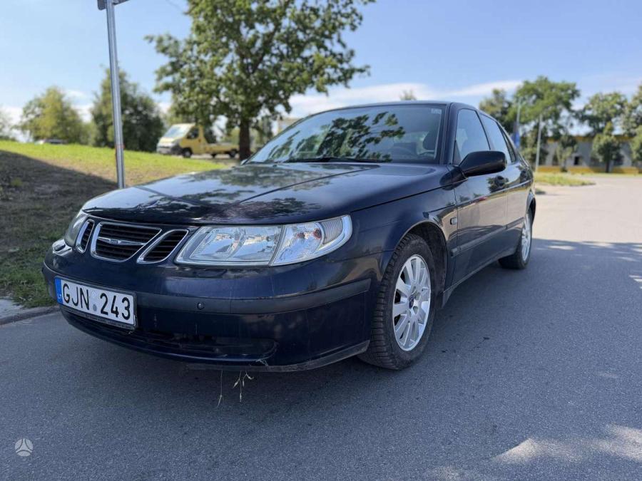 Black Saab 9-5 2003 in Panevezys, with an engine capacity of 2.17 L and mileage of 304 thousand km for 850 €, photo 4 on AUTOMOTO.COM.LV