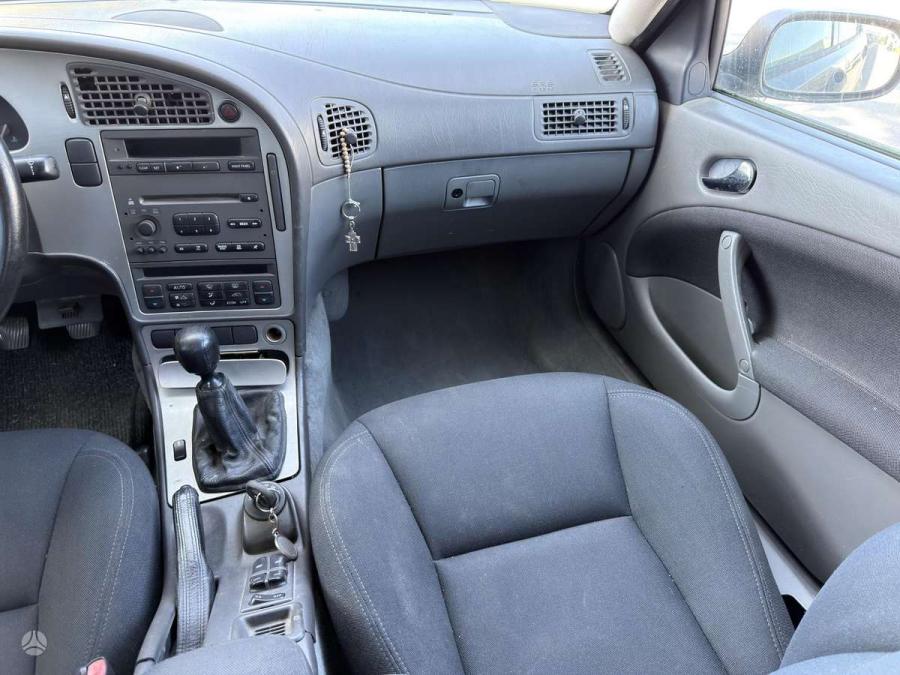 Black Saab 9-5 2003 in Panevezys, with an engine capacity of 2.17 L and mileage of 304 thousand km for 850 €, photo 17 on AUTOMOTO.COM.LV