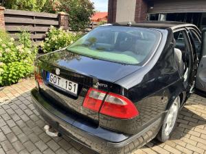 Black Saab 9-5 2004 in Vilnius, with an engine capacity of 2.30 L and mileage of 228 thousand km for 2222 €, photo 7 on AUTOMOTO.COM.LV