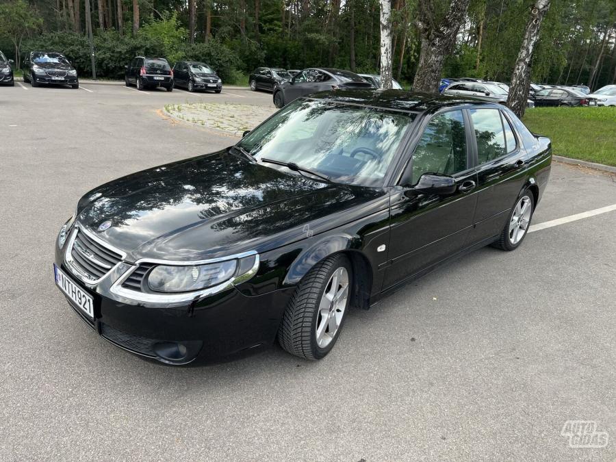 Черный Сааб 9-5 2005 в Каунас, объемом двигателя 2.30 л и пробегом 219 тыс. км за 3900 €, фото 1 на AUTOMOTO.COM.LV