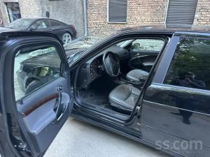 Melns Saab 9-5 2006 Rīga, ar dzinēja tilpumu 2.30 L un nobraukumu 320 tūkst. km par 1100 €, foto 8 vietnē AUTOMOTO.COM.LV