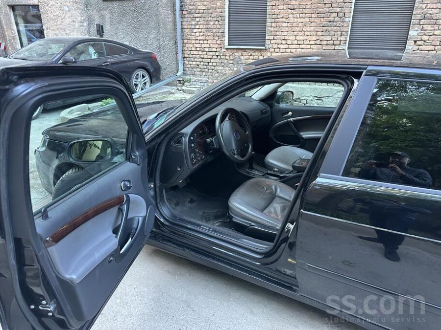 Melns Saab 9-5 2006 Rīga, ar dzinēja tilpumu 2.30 L un nobraukumu 320 tūkst. km par 1100 €, foto 8 vietnē AUTOMOTO.COM.LV