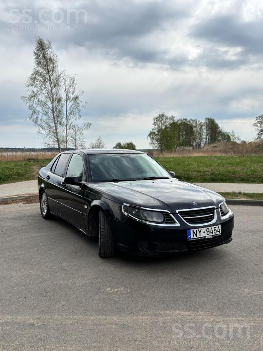 Melns Saab 9-5 2006 Rīga, ar dzinēja tilpumu 1.90 L un nobraukumu 343 tūkst. km par 1300 €, foto 4 vietnē AUTOMOTO.COM.LV