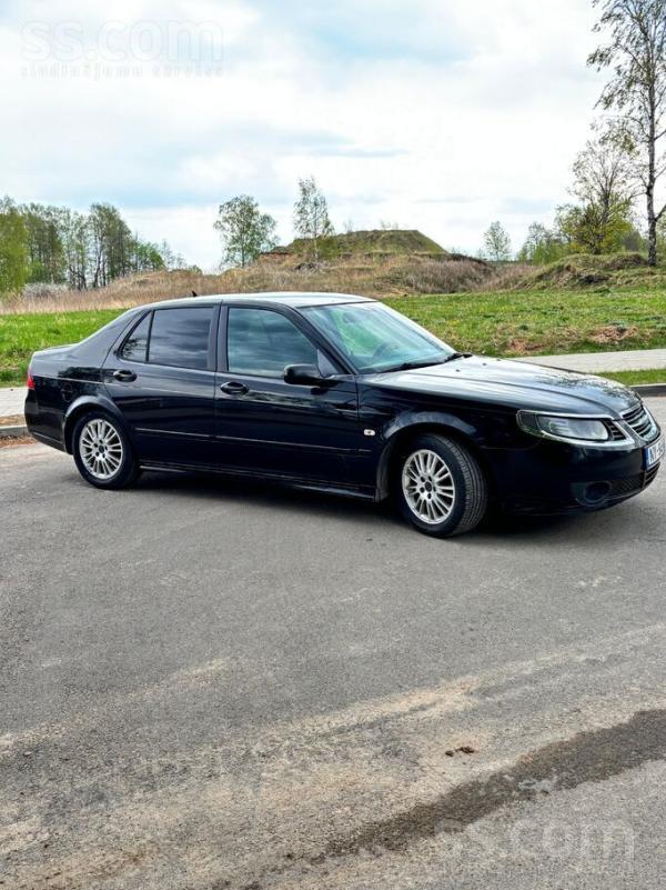 Melns Saab 9-5 2006 Rīga, ar dzinēja tilpumu 1.90 L un nobraukumu 343 tūkst. km par 1300 €, foto 4 vietnē AUTOMOTO.COM.LV