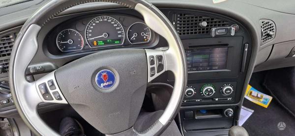 Melns Saab 9-5 2006 Kauņa, ar dzinēja tilpumu 1.91 L un nobraukumu 279 tūkst. km par 900 €, foto 5 vietnē AUTOMOTO.COM.LV