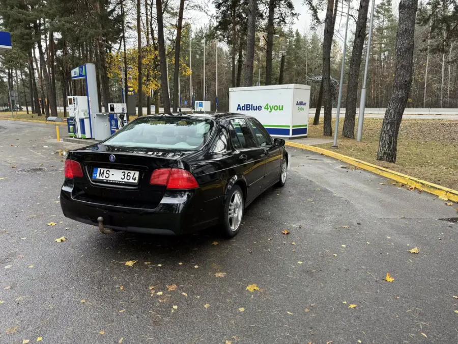 Черный Сааб 9-5 2006 в Рига, объемом двигателя 2.00 л и пробегом 350 тыс. км за 800 €, фото 5 на AUTOMOTO.COM.LV