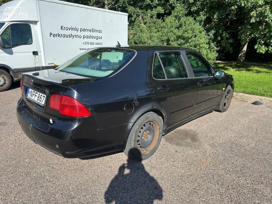 Черный Сааб 9-5 2006 в Вильнюс, объемом двигателя 1.90 л и пробегом 407 тыс. км за 1300 €, фото 6 на AUTOMOTO.COM.LV