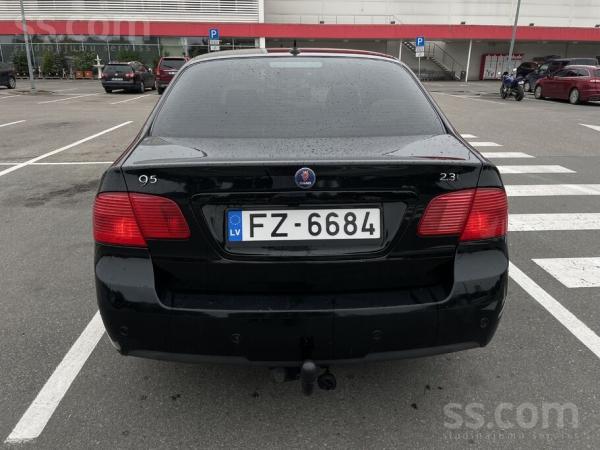 Melns Saab 9-5 2006 Rīga, ar dzinēja tilpumu 2.30 L un nobraukumu 327 tūkst. km par 1150 €, foto 5 vietnē AUTOMOTO.COM.LV