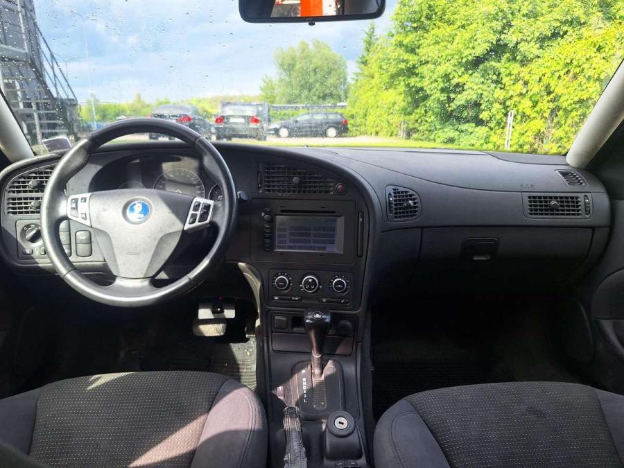 Black Saab 9-5 2006 in Vilnius, with an engine capacity of 1.91 L and mileage of 320 thousand km for 1000 €, photo 10 on AUTOMOTO.COM.LV