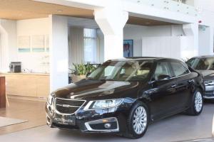 Melns Saab 9-5 2010 Viļņa, ar dzinēja tilpumu 2.79 L un nobraukumu 121 tūkst. km par 10000 €, foto  vietnē AUTOMOTO.COM.LV