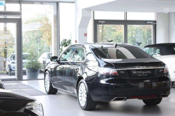 Black Saab 9-5 2010 in Vilnius, with an engine capacity of 2.79 L and mileage of 121 thousand km for 10000 €, photo 4 on AUTOMOTO.COM.LV