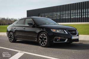 Melns Saab 9-5 2011 Viļņa, ar dzinēja tilpumu 2.80 L un nobraukumu 138 tūkst. km par 12000 €, foto  vietnē AUTOMOTO.COM.LV