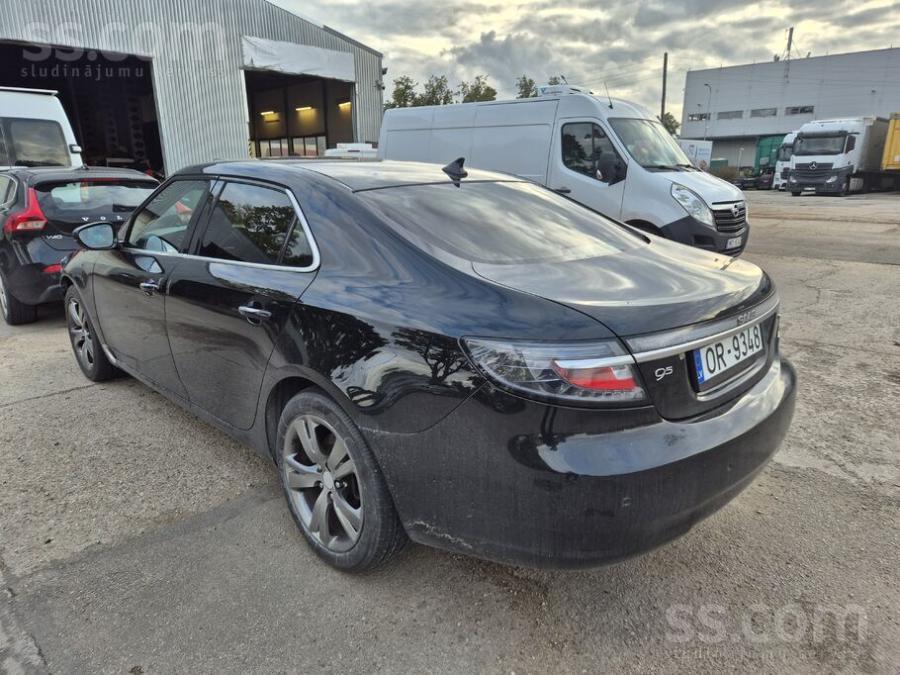 Black Saab 9-5 2011 in Riga, with an engine capacity of 2.00 L and mileage of 285 thousand km for 3450 €, photo 4 on AUTOMOTO.COM.LV