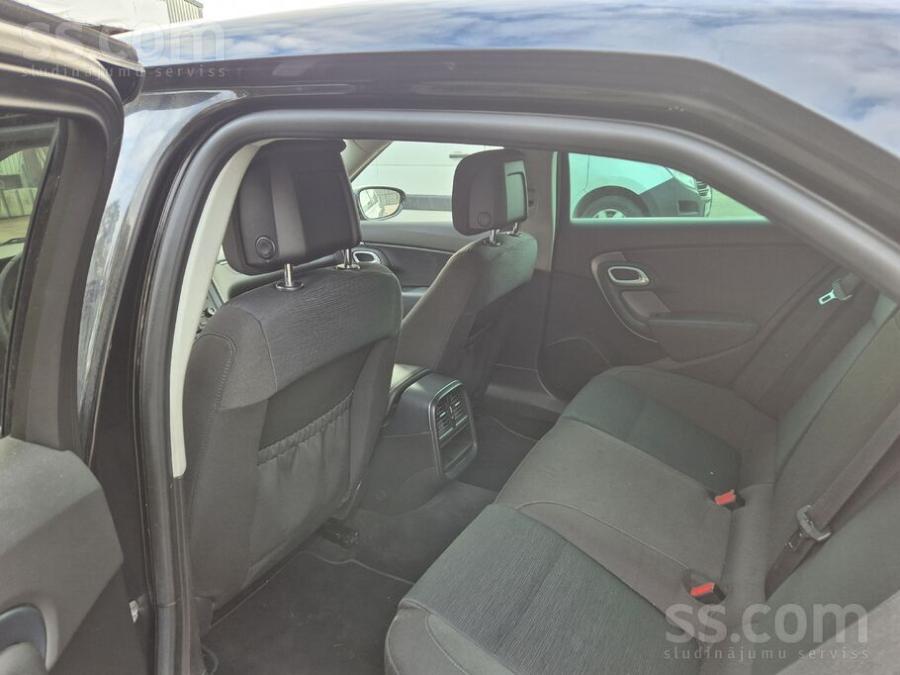 Black Saab 9-5 2011 in Riga, with an engine capacity of 2.00 L and mileage of 285 thousand km for 3450 €, photo 7 on AUTOMOTO.COM.LV