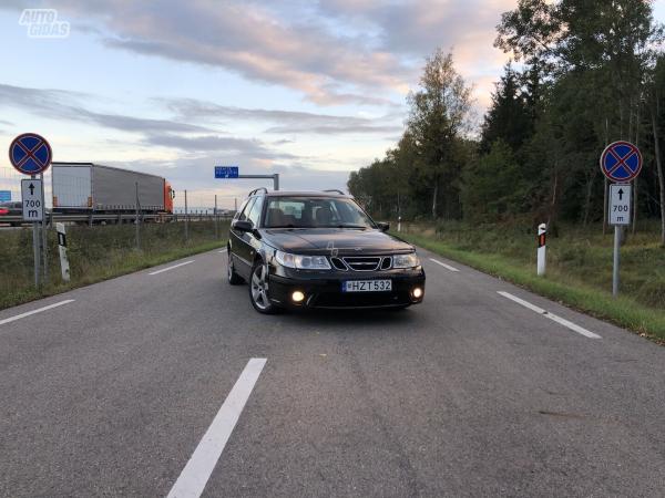 Melns Saab 9-5 2004 Panevēža, ar dzinēja tilpumu 2.30 L un nobraukumu 340 tūkst. km par 1000 €, foto 1 vietnē AUTOMOTO.COM.LV