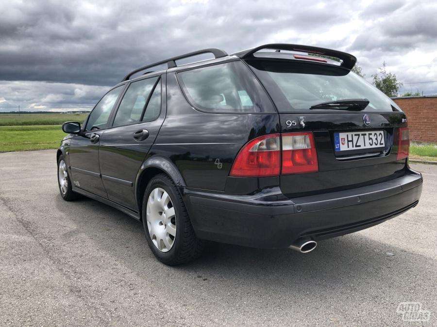 Black Saab 9-5 2004 in Panevezys, with an engine capacity of 2.30 L and mileage of 340 thousand km for 1000 €, photo 5 on AUTOMOTO.COM.LV